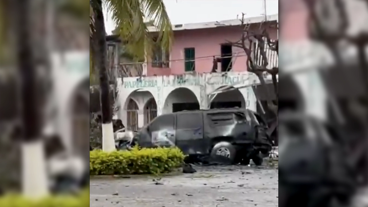 Explosión de carro bomba en Coahuayana deja un muerto y 10 heridos ...